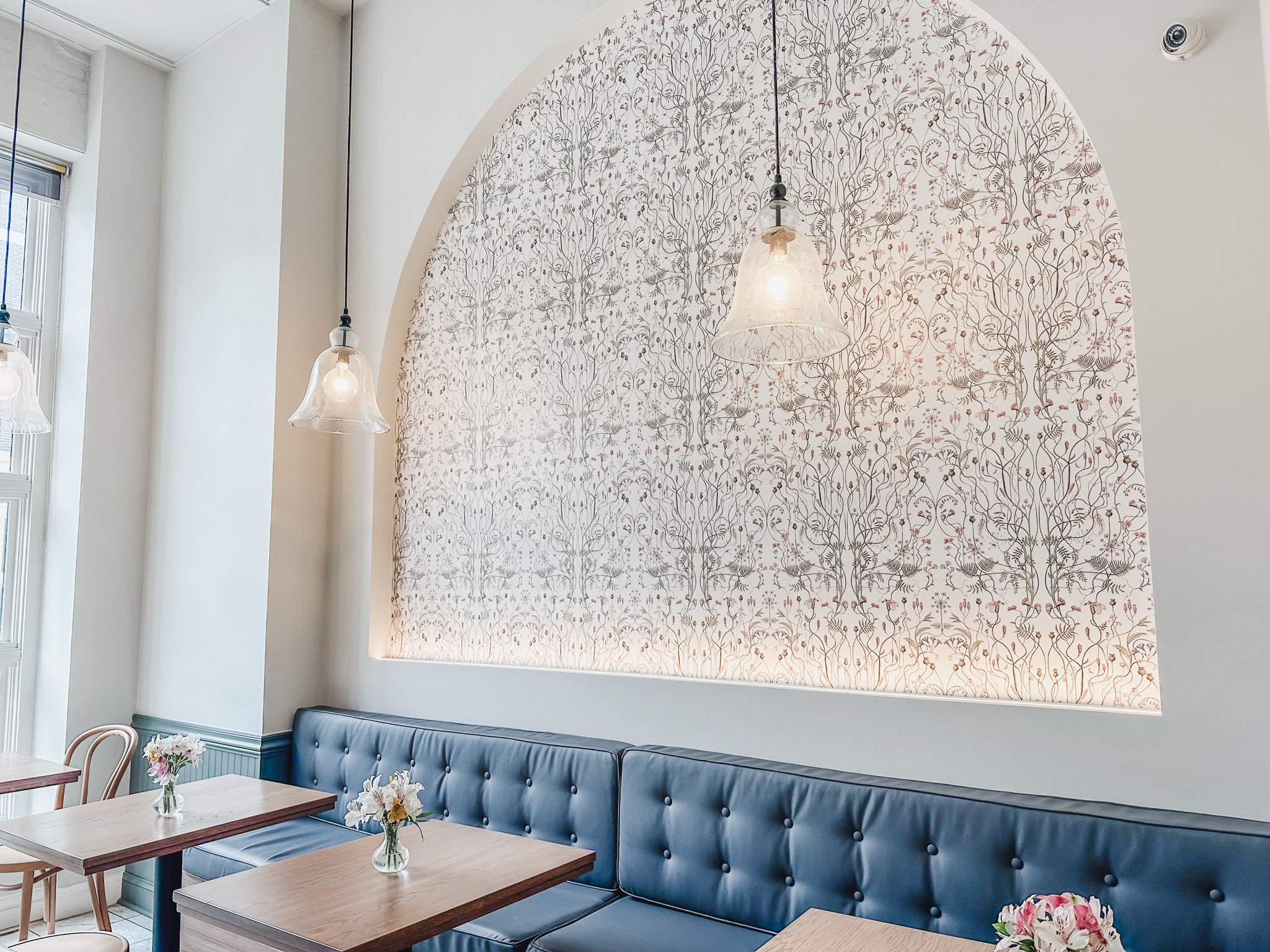 Lakeview – Bittersweet Pastry Shop