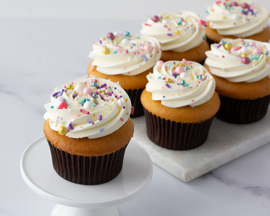 Vanilla Cupcakes - 6 – Bittersweet Pastry Shop